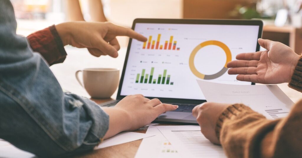 Leading and Lagging Safety Indicators Explained - KPA